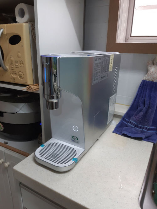 [렌탈] SK매직 올인원 직수 정수기 냉정 WPU-A620C 베이지/어린이 버튼/UV케어살균/스테인리스 직수관/의무사용5년/등록설치비면제/월25,900원 > 3만원대/고급형 ...