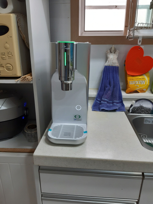 [렌탈] SK매직 올인원 직수 정수기 냉정 WPU-A620C 베이지/어린이 버튼/UV케어살균/스테인리스 직수관/의무사용5년/등록설치비면제/월25,900원 > 3만원대/고급형 ...