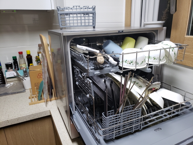 [렌탈] SK매직 트리플 케어 식기세척기(6인용) 터치온 DWA-19R0P/자동 문열림 문닫힘/소형 가정용/의무 5년/무상설치/월27,900원 > 식기세척기 | SK매직샵 ...